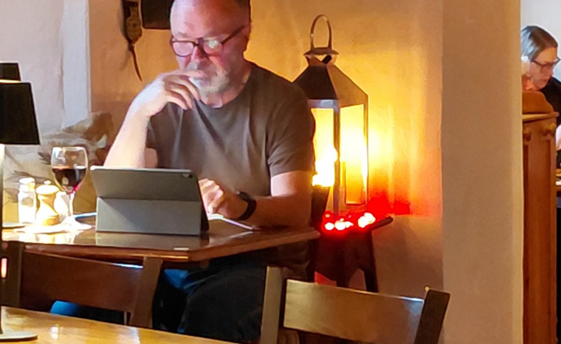 Welcome to Lifton Hall in West Devon - stay, eat and relax